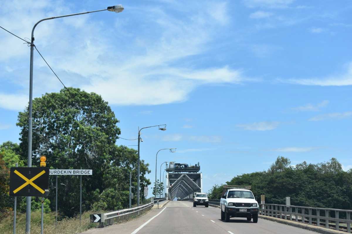 Important updates issued for oversize loads crossing Burdekin Bridge