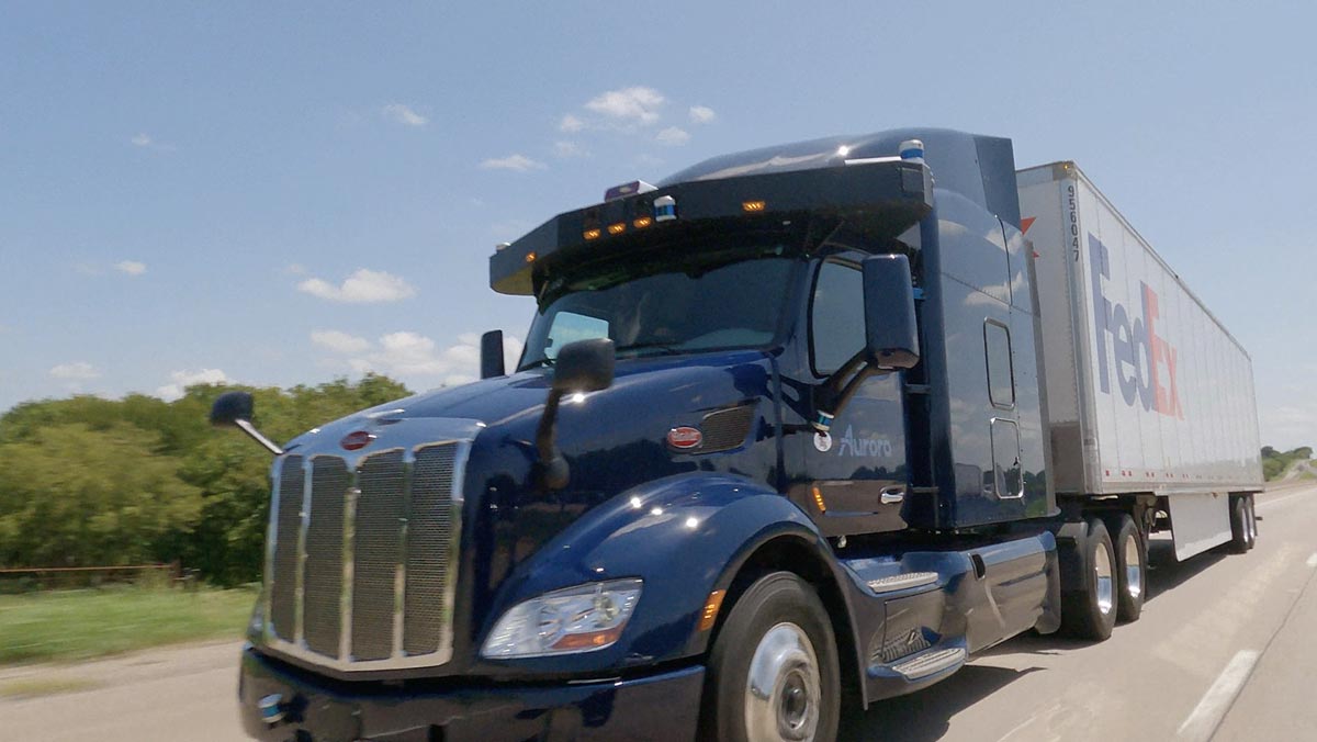 PACCAR announces industry-first driverless vehicle pilot