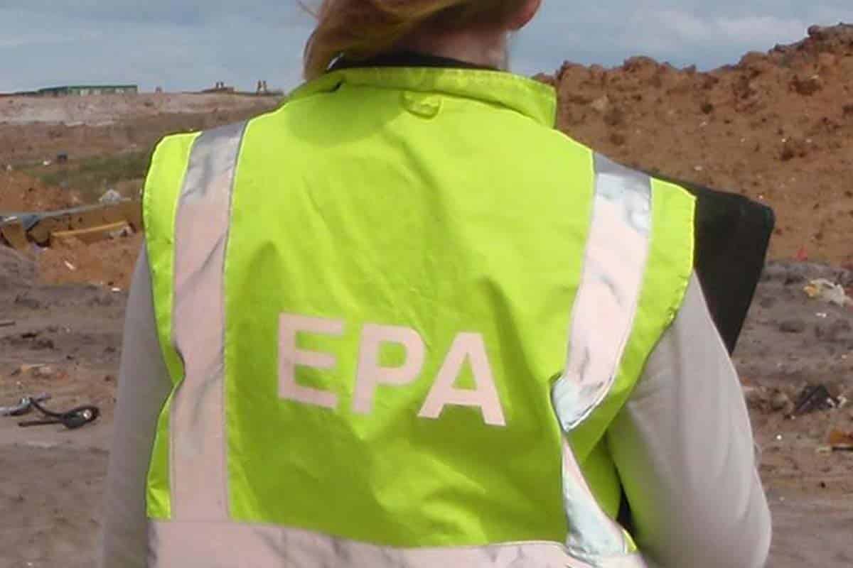 Melbourne tipper truck company slugged with a $9246 fine for soil spill