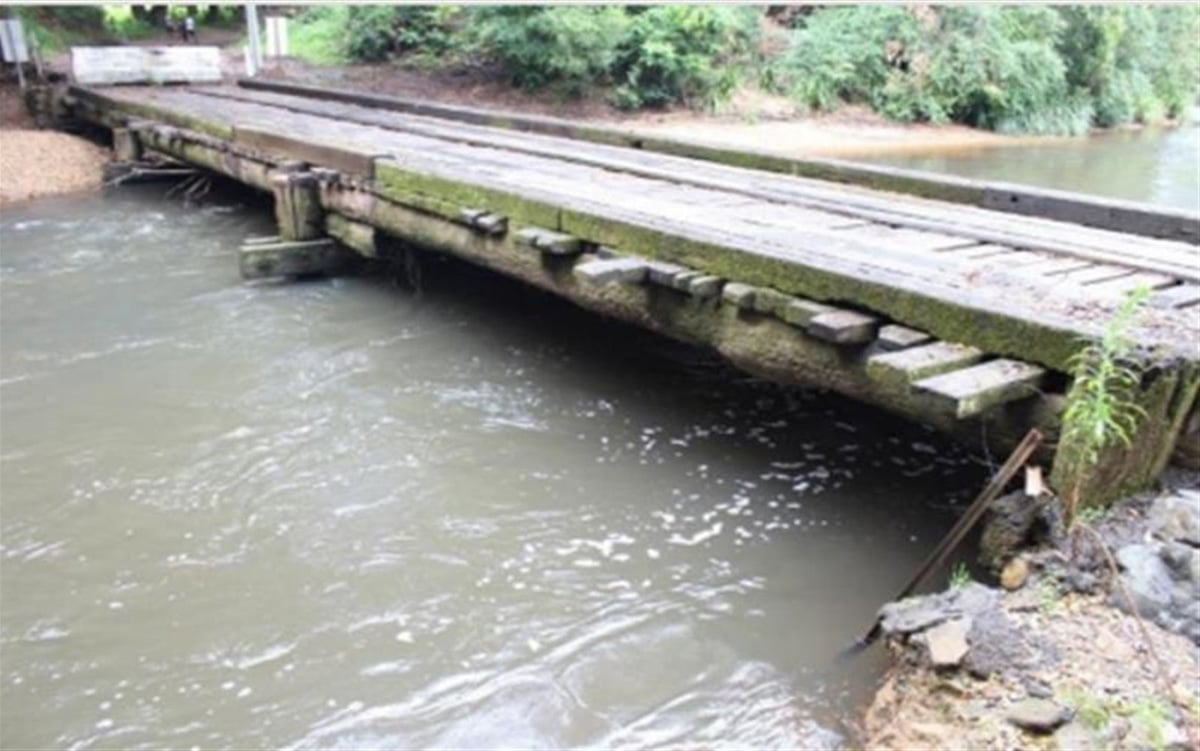 Bridge replacement program to improve heavy vehicle access