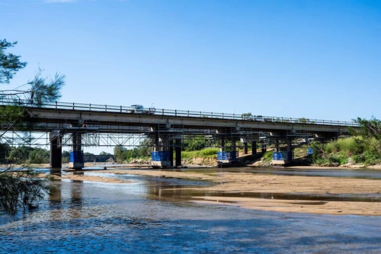Safety upgrades for 53-year-old Queensland bridge