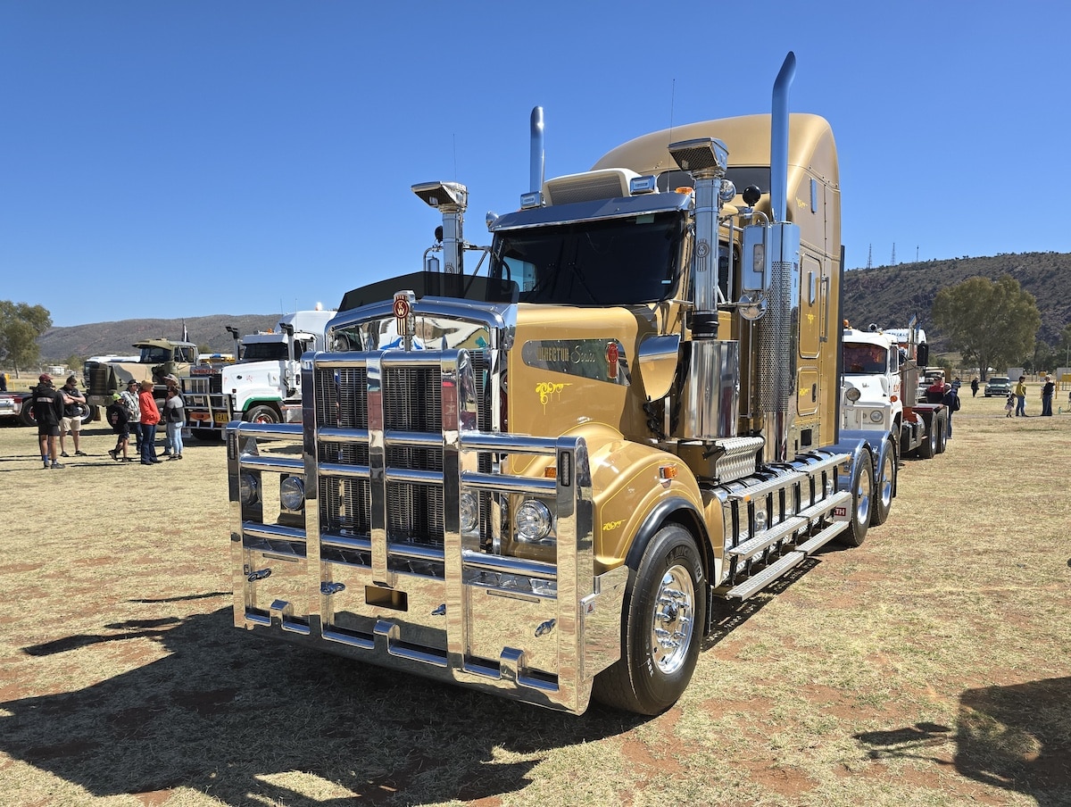 Truck parade impresses crowds during Festival of Transport