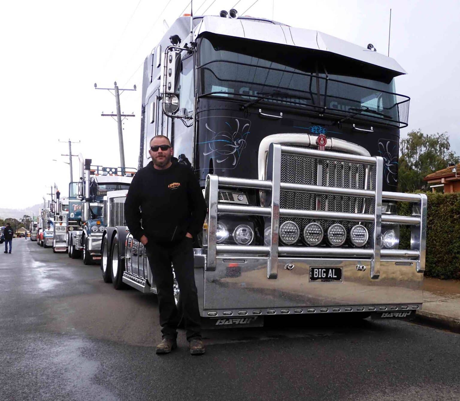 Truckies brave elements to help raise funds for children's ward