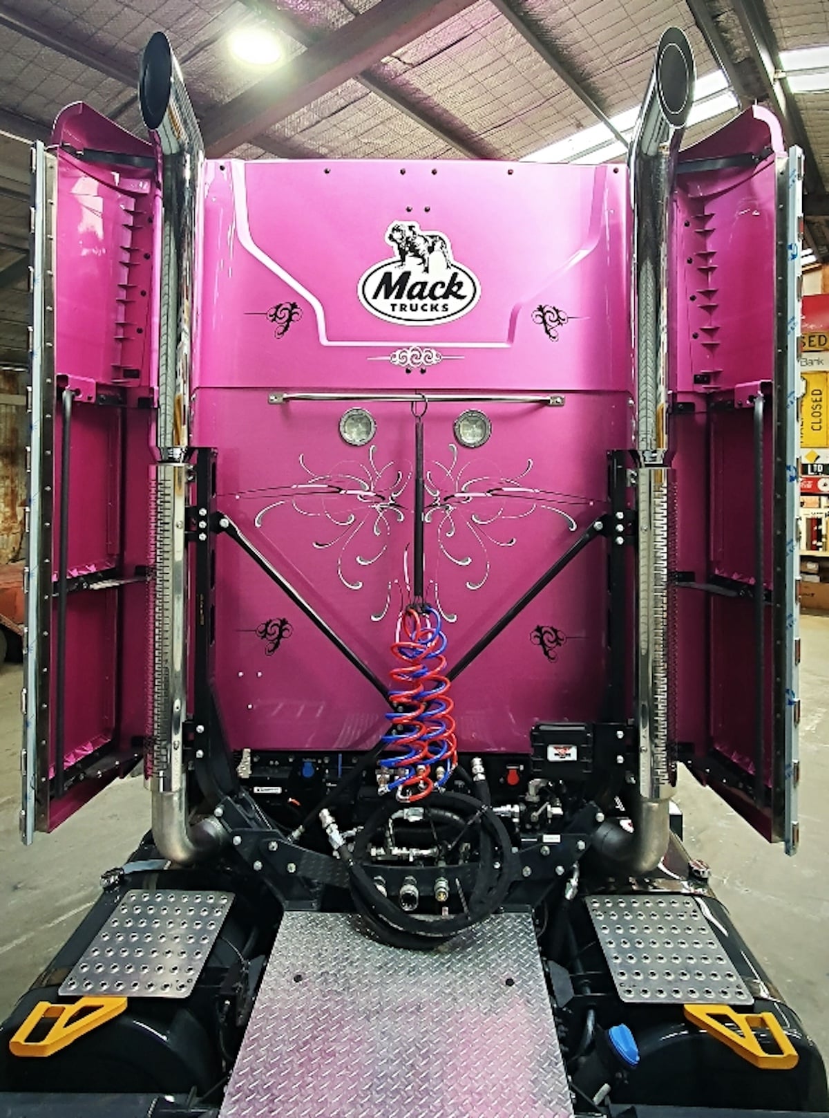 New 780hp Super-Liner with 70-inch bunk not just pretty in pink