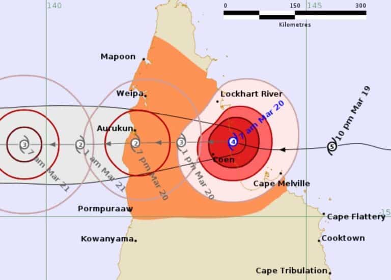 Tropical cyclone hits Far North Queensland