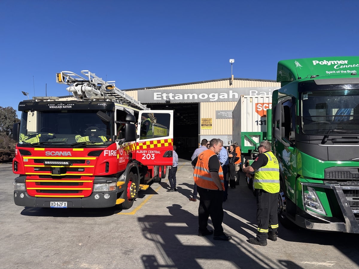 Truckin’ together at Ettamogah